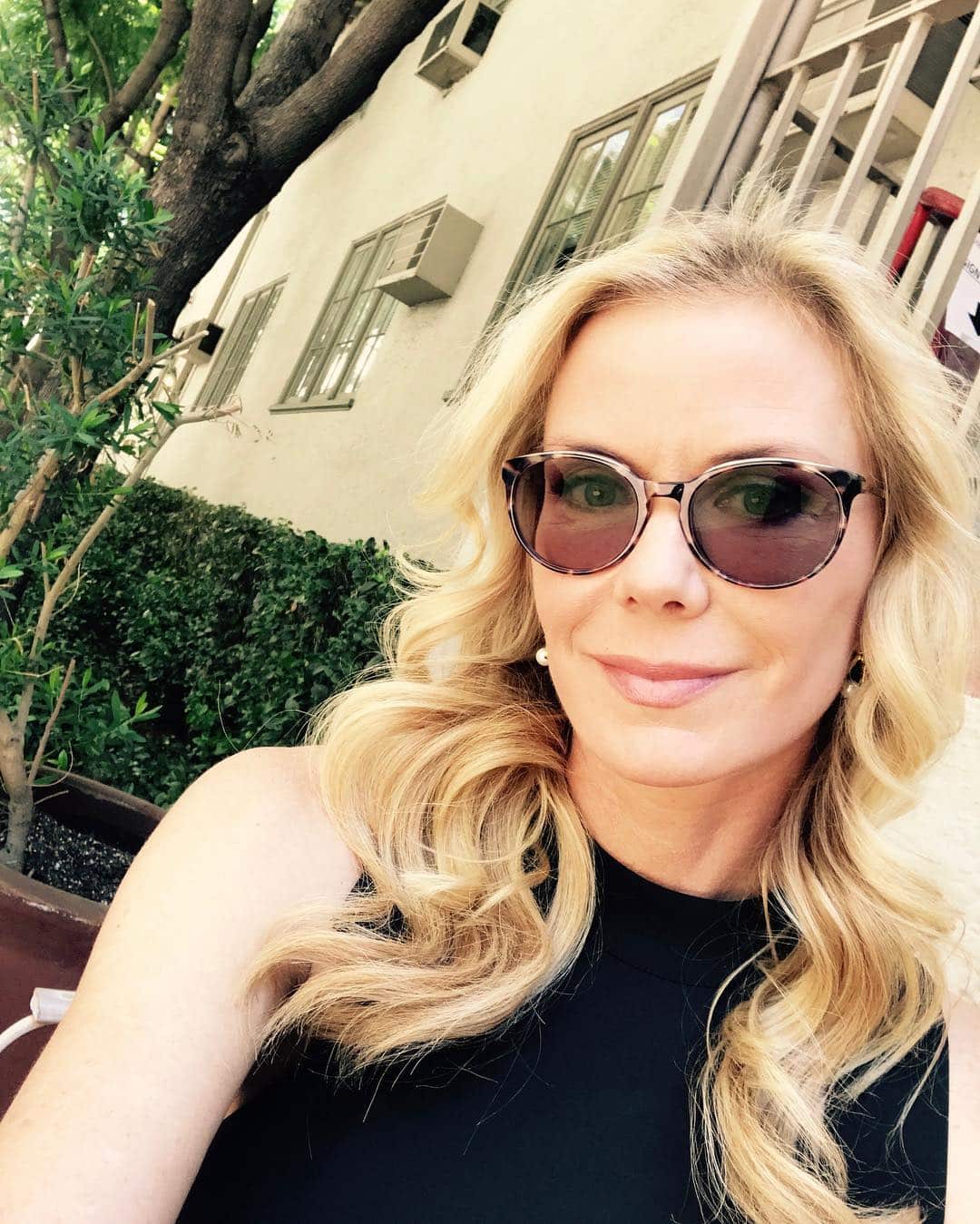 H Brooke από την «Τόλμη και Γοητεία» έγινε 55 ετών – Δείτε πώς είναι ...