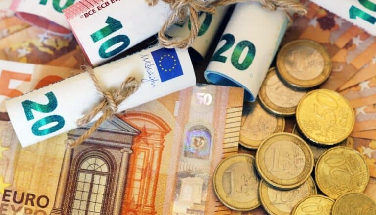 Επίδομα 250 ευρώ: Απόφαση ελήφθη – Πολύ πριν τις 28/11 η πληρωμή